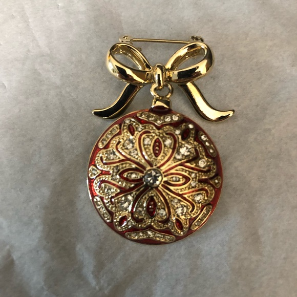 Monet | Jewelry | Monet Vintage Brooch | Poshmark